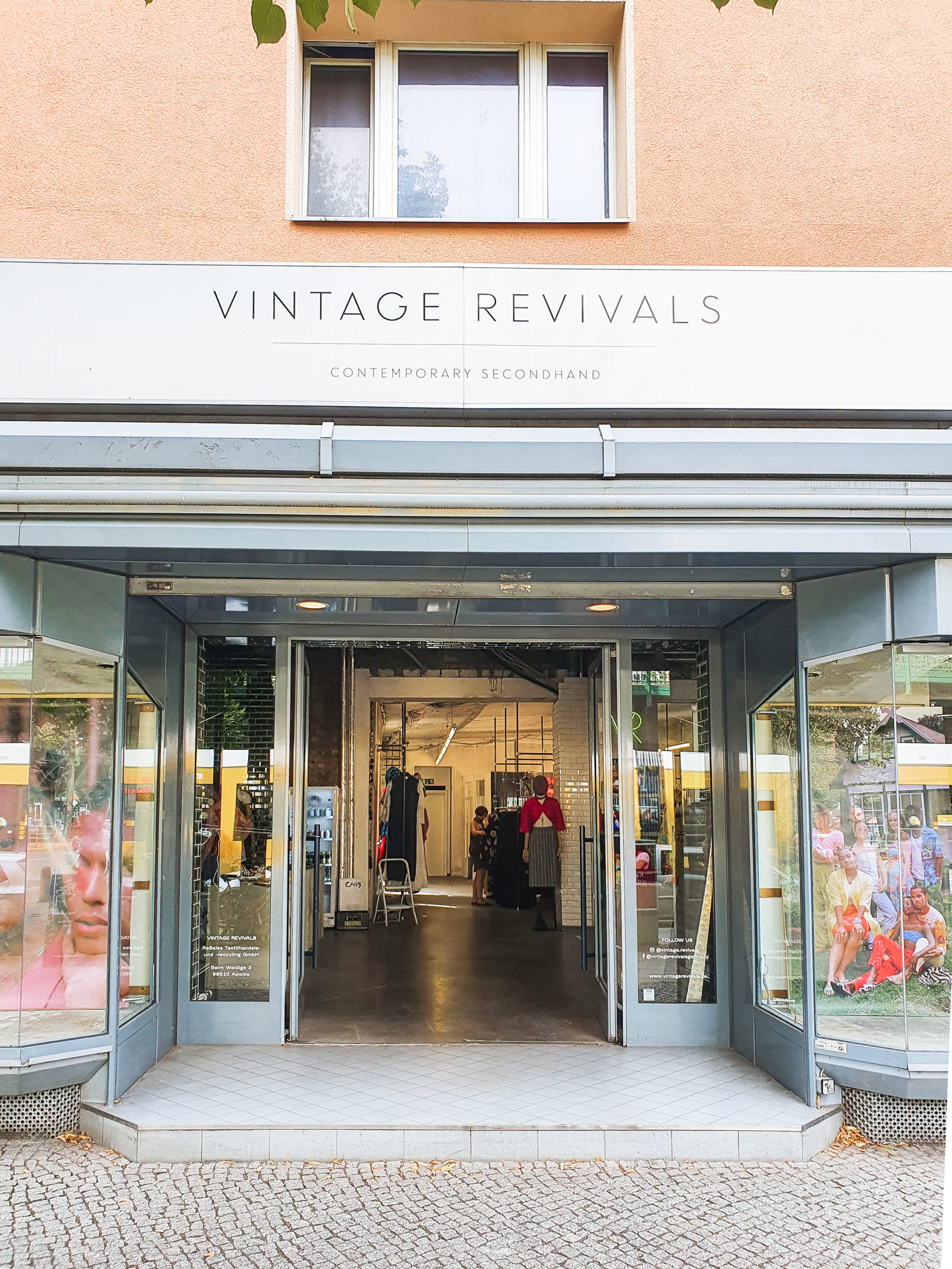 Berlin's Vintage Revivals is a colourful thrifty heaven ...